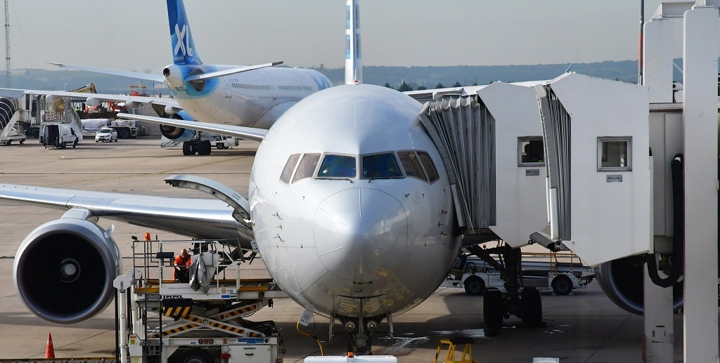 Aviation : pas de terminal 4 pour Roissy ! - Natura Sciences